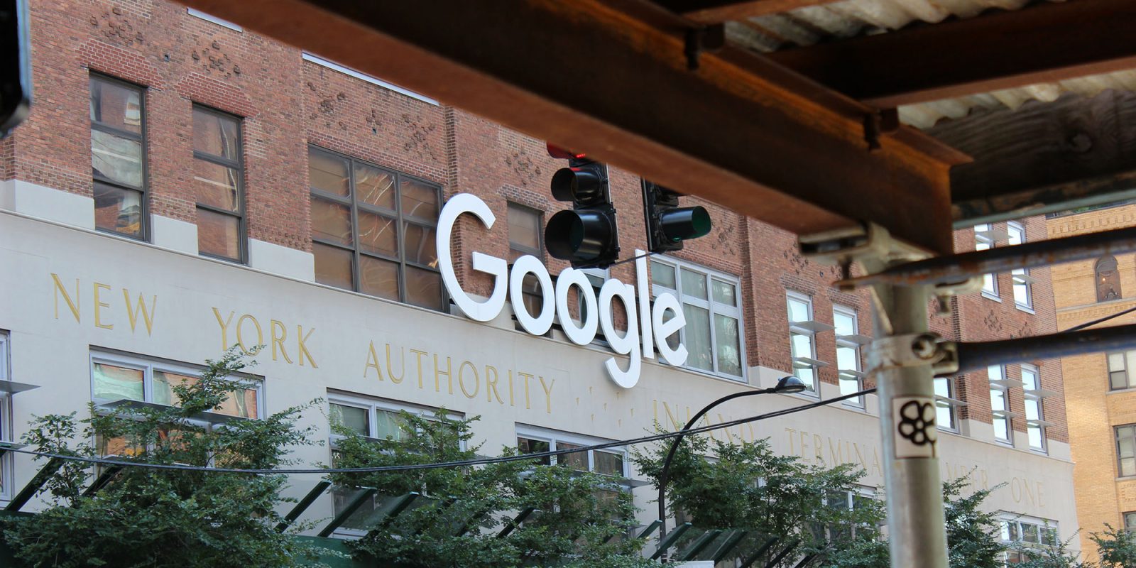 Google hit with €220 million by France over ‘abusing’ its dominant ...