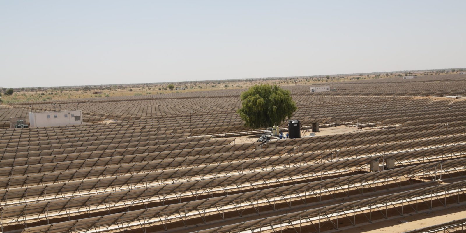 EGEB: Indian fossil-fuel billionaire to invest $10.1B in clean energy ...