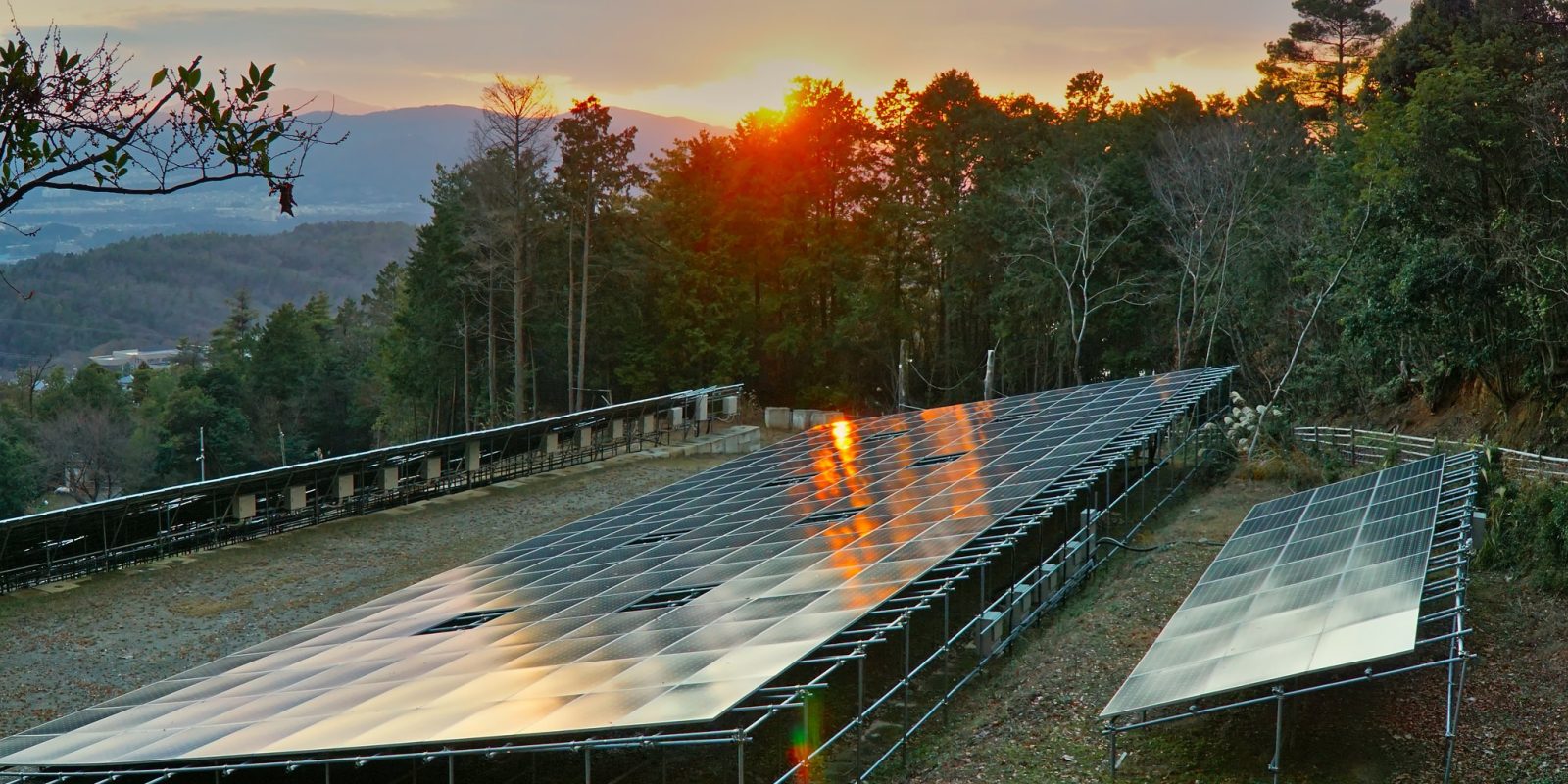 Japan sets a new clean energy target to nearly 40% by 2030 - Top Tech News