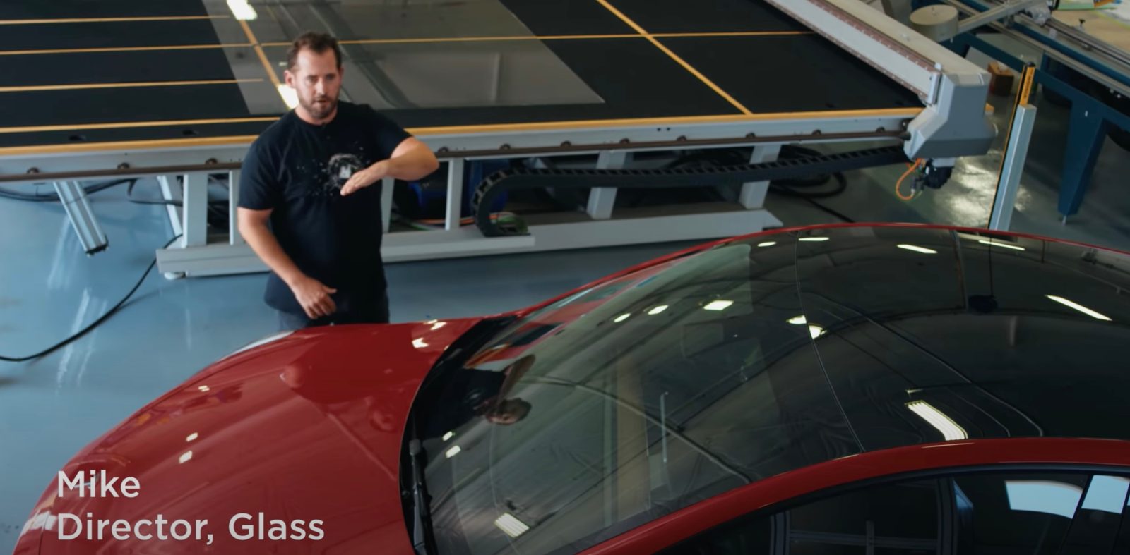 Tesla unveils its ‘secret to a quiet cabin’: Proprietary ‘Tesla Glass ...