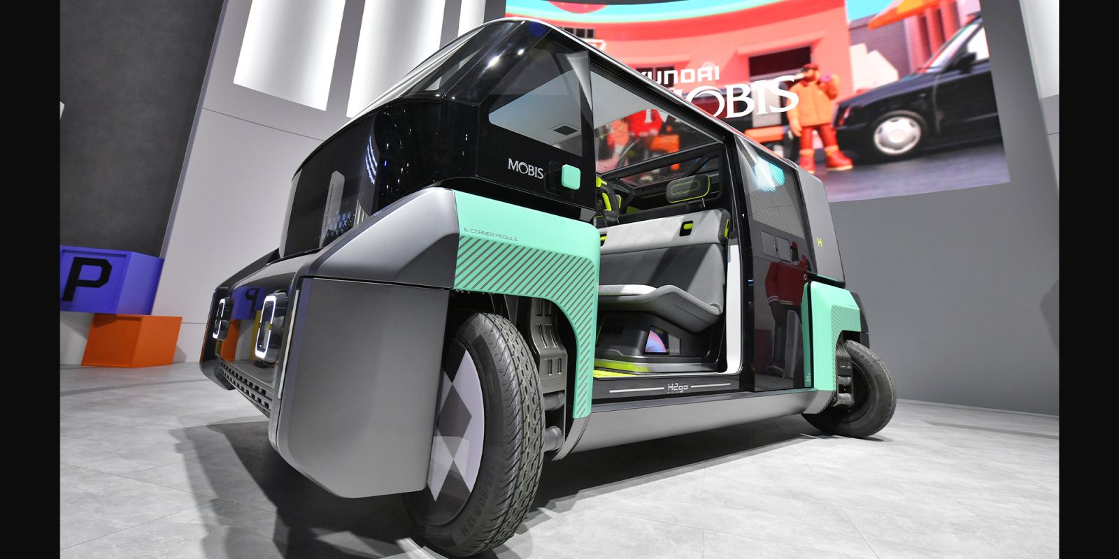 Hyundai Mobis unveils successful ‘e-corner’ wheel module with crab ...