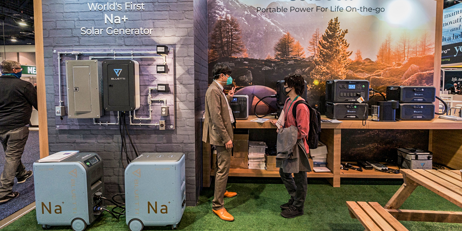 Bluetti’s latest battery tech debuts in a solar generator that can ...