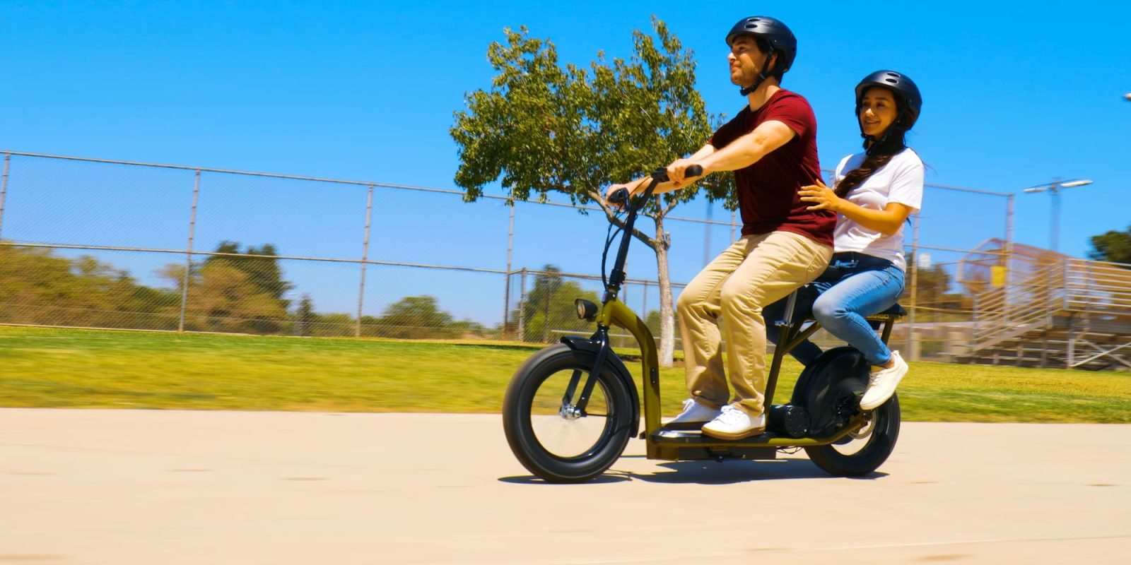Razor’s new ‘most versatile yet’ 1,000W electric scooter carries two ...