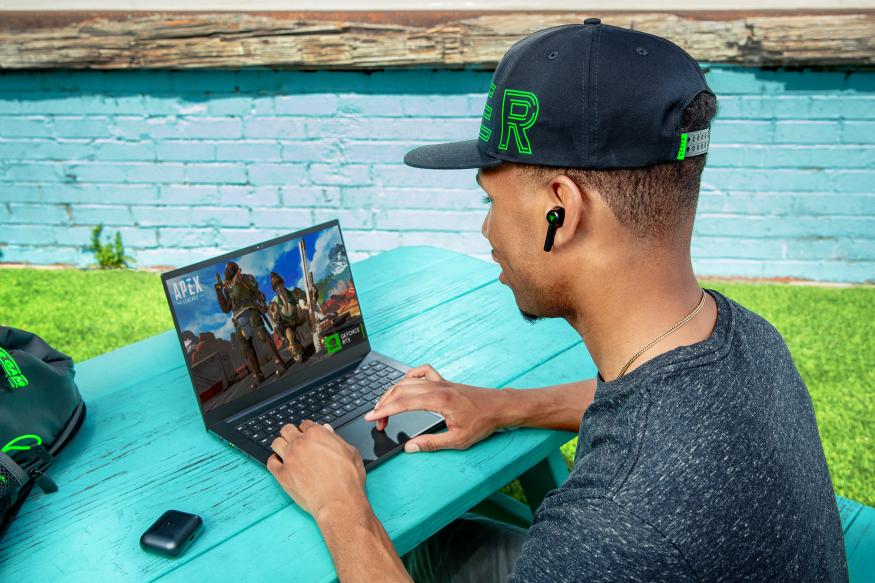 Razer's new gaming earbuds include a low-latency dongle - Top Tech News