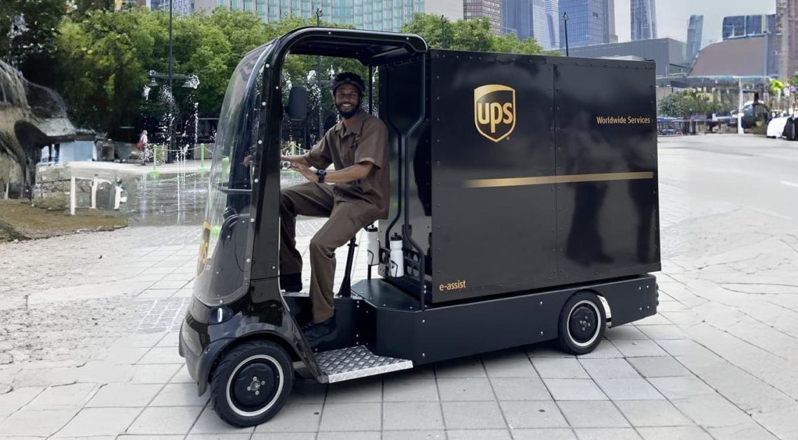 Wide load! Extra-thick four-wheeled electric cargo bikes to replace ...