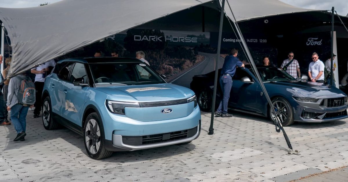 Ford is retiring these three gas models to make way for new electric ...